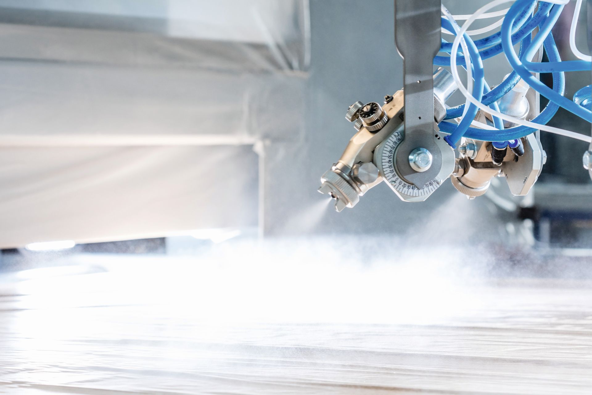 HOMAG and Dürr cooperate on spray painting machines - Dürr Group
